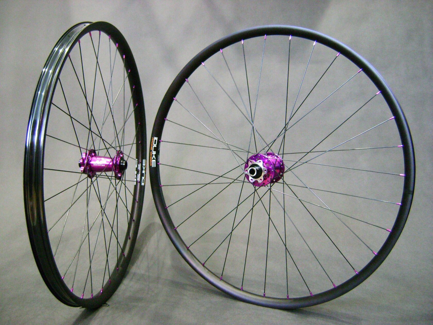 Trailová kola s Dynamal ráfkem za 13 600 Kč | Cyklobazar.cz