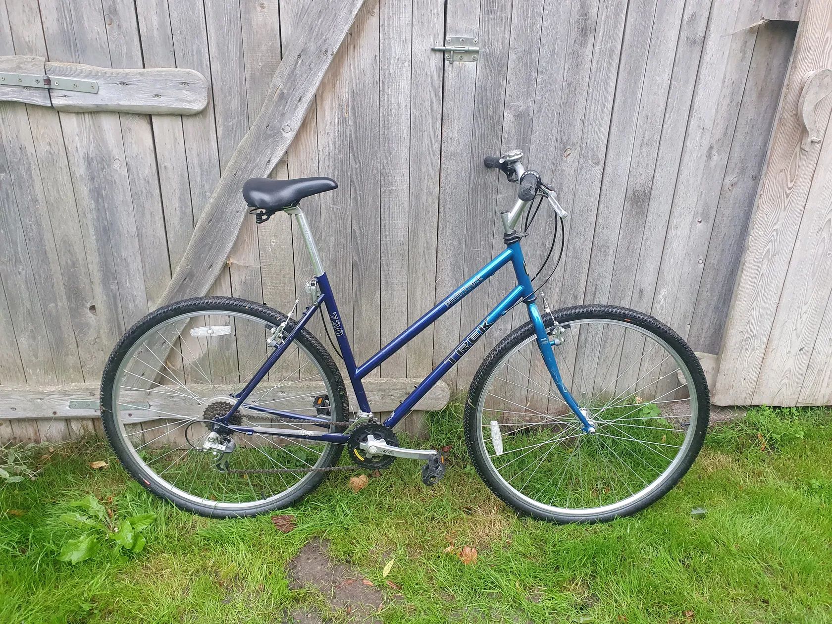 Trek 720 Multitrack za 900 Kč | Cyklobazar.cz