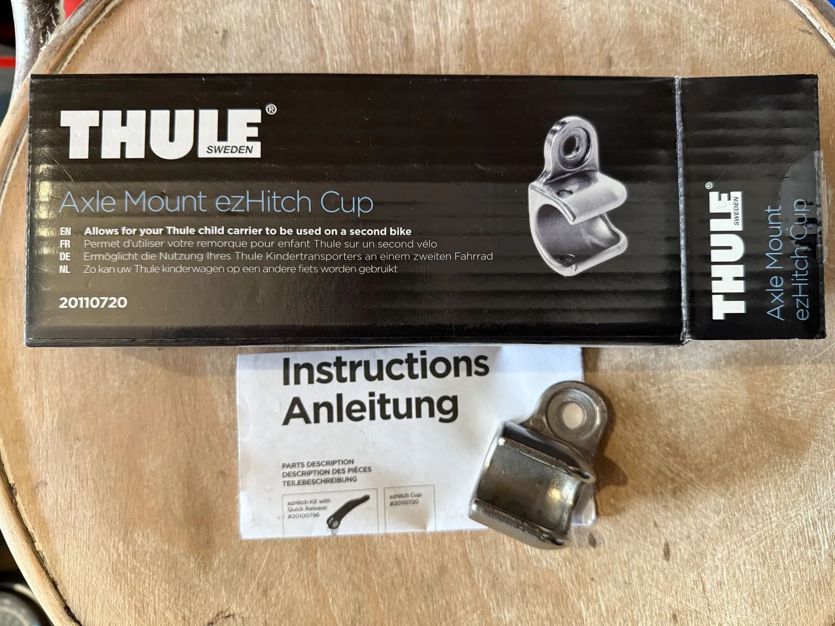 Thule Axle Mount ezHitch Cup (model 20110720) za 350 Kč | Cyklobazar.cz