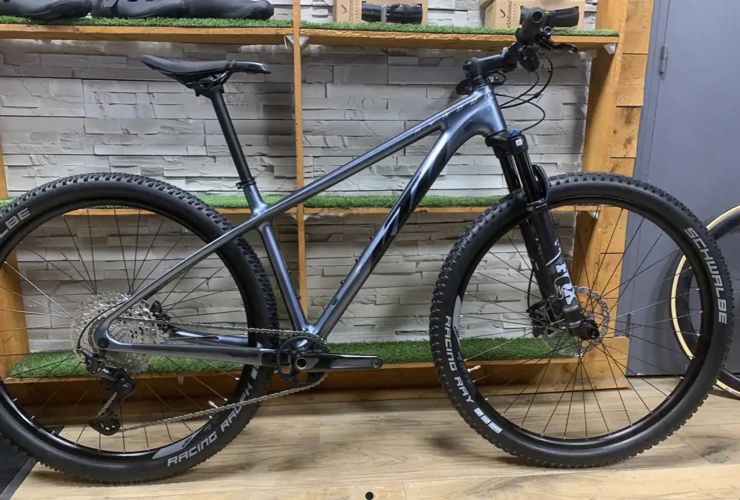 KTM MYROON ELITE metallic grey (black+silver) - NOVÉ, karbon - vel. S a ...