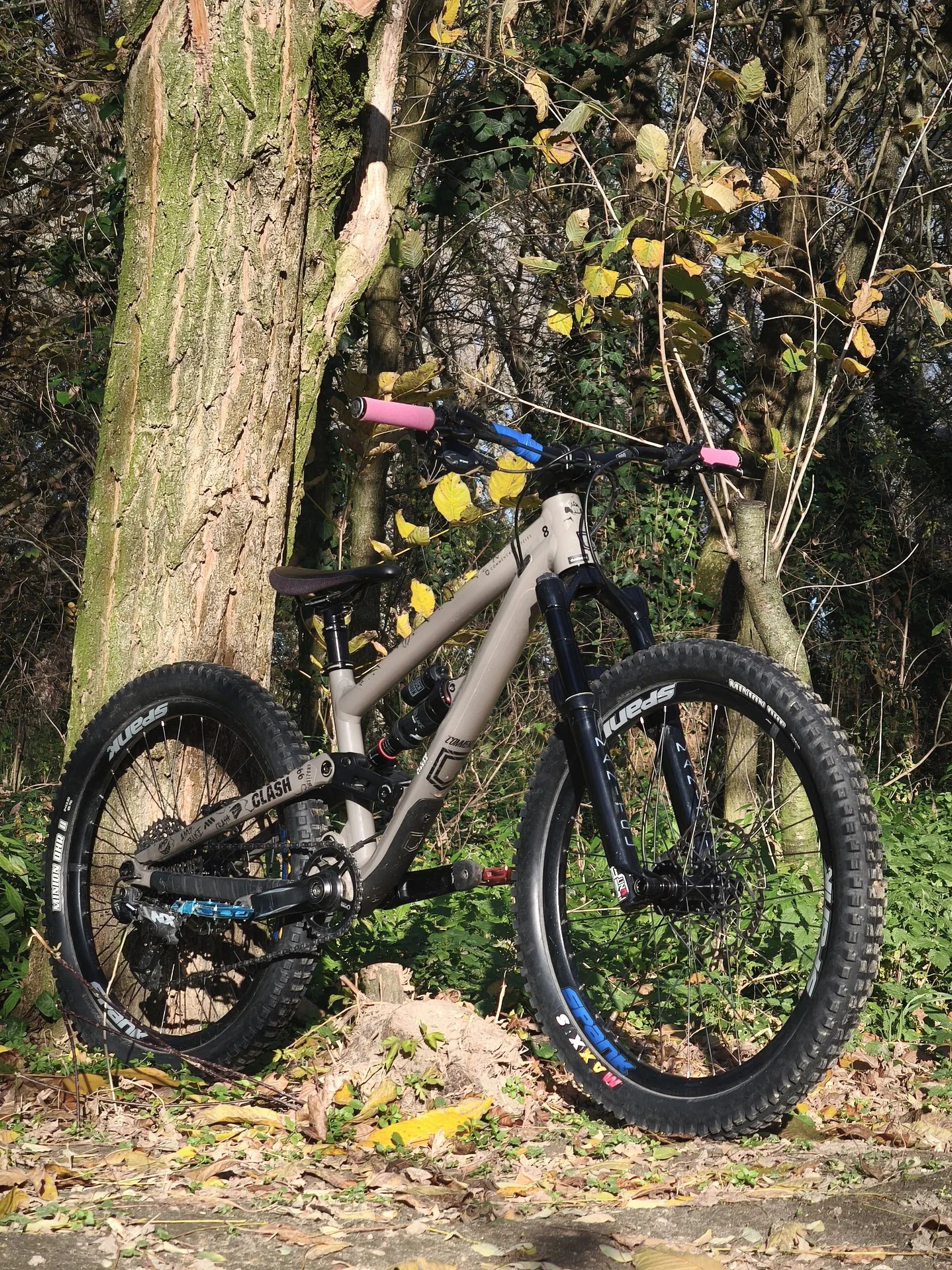 Commencal CLASH 24 za 1 900 € | Cyklobazar.cz