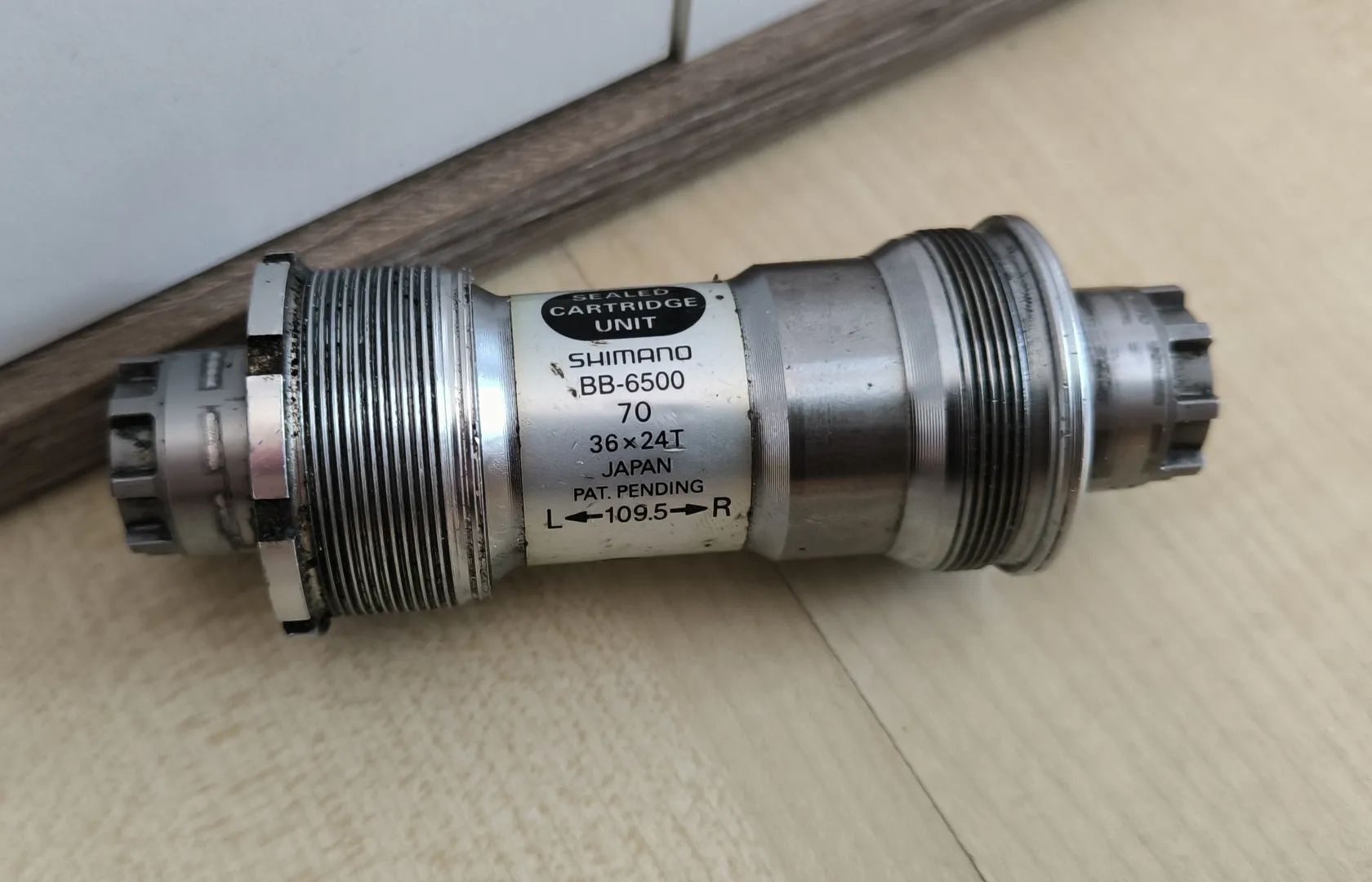 Shimano Ultegra ITAL octalink osa za 250 Kč | Cyklobazar.cz