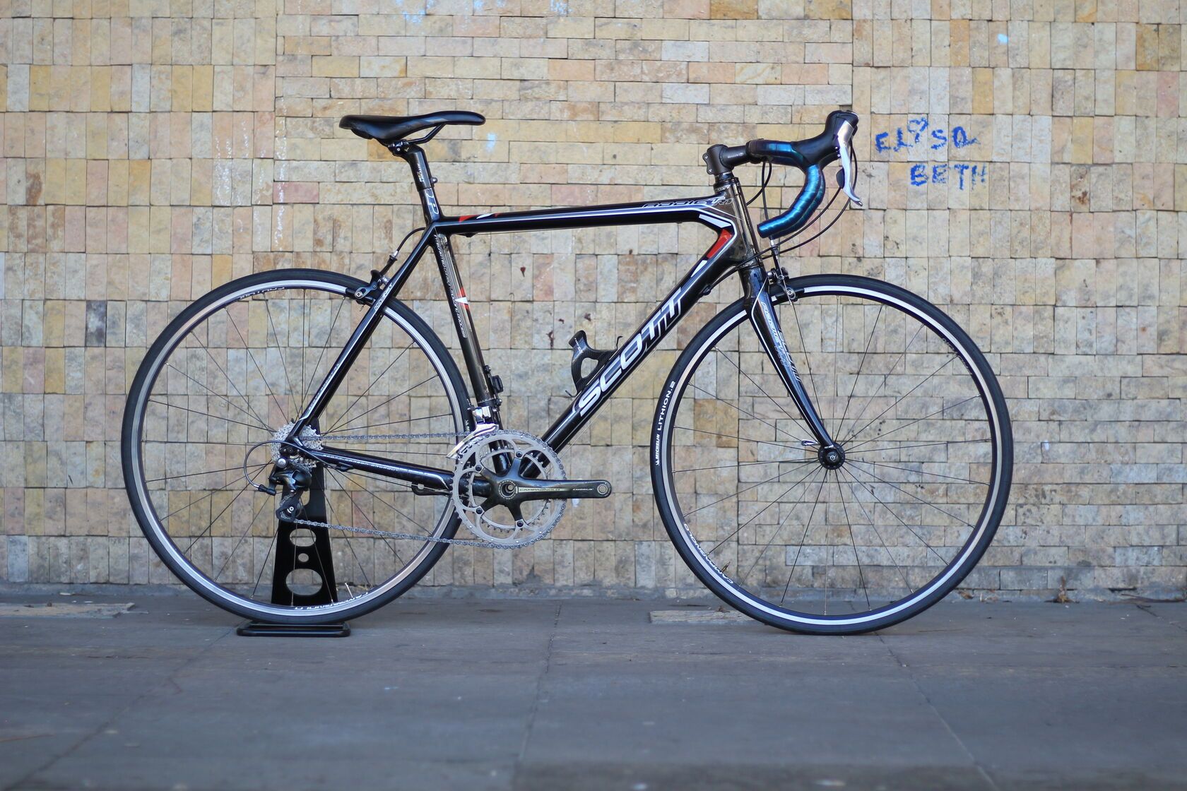 Scott Addict R1 za 14 000 Kč | Cyklobazar.cz