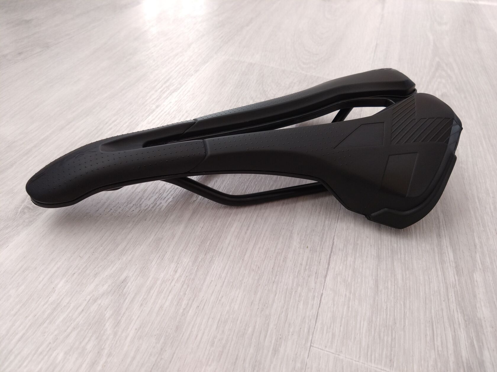 Sedlo Selle Italia X-LR Superflow za 750 Kč | Cyklobazar.cz