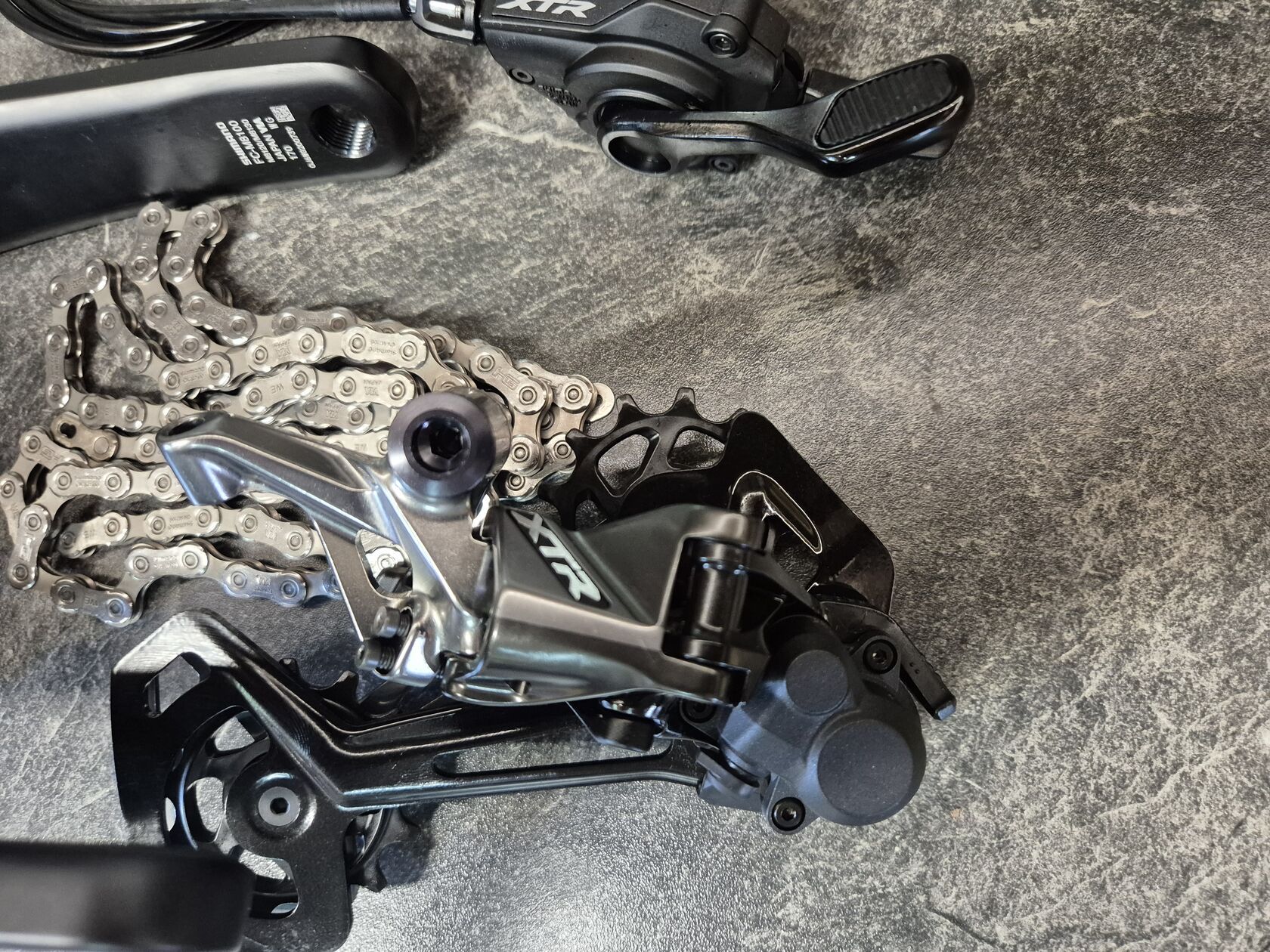 Sada Shimano XTR/XT M9100/M8100 1x12 za 8 000 Kč | Cyklobazar.cz