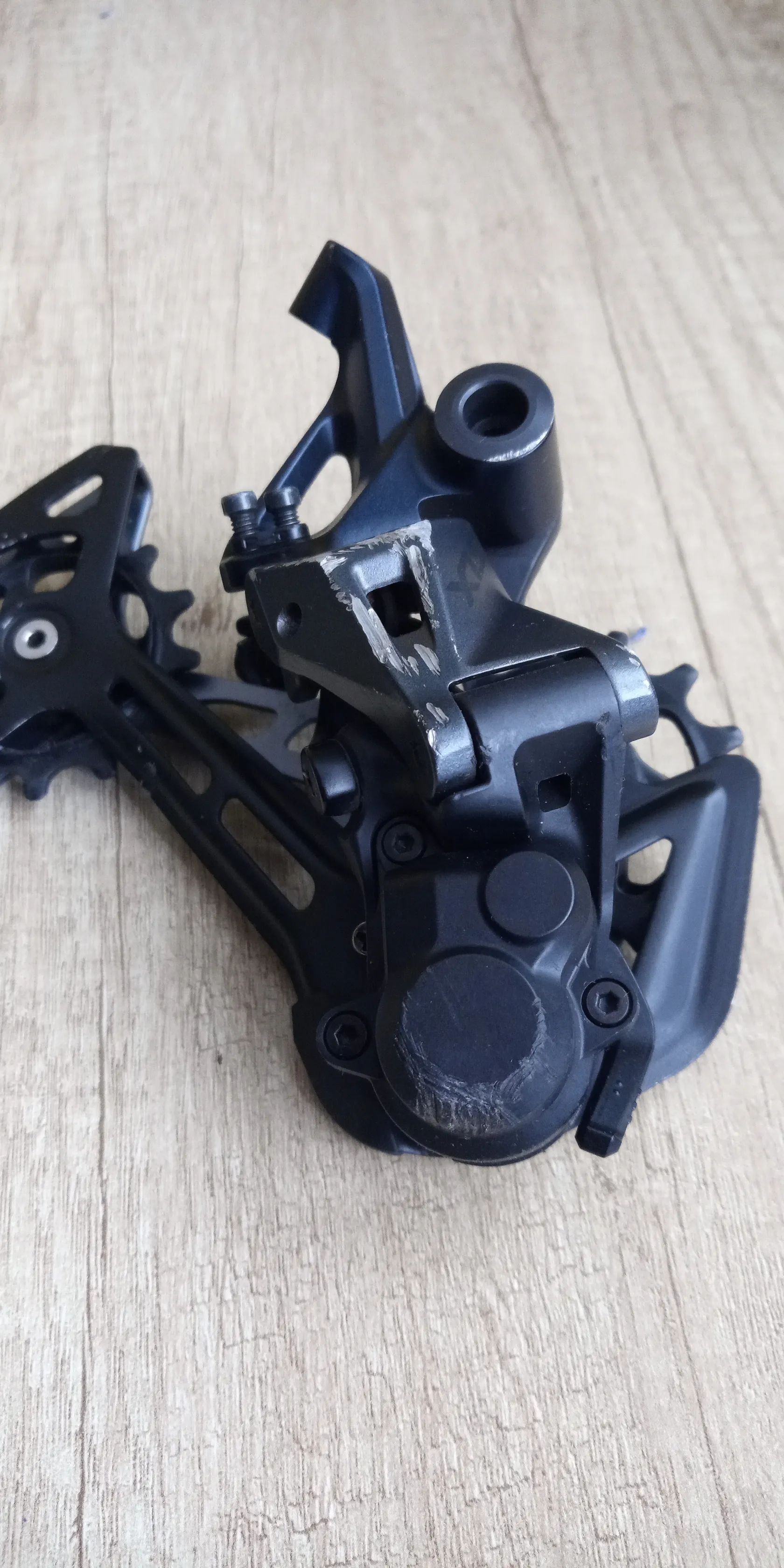 Shimano SLX FD-M7100 za 500 Kč | Cyklobazar.cz
