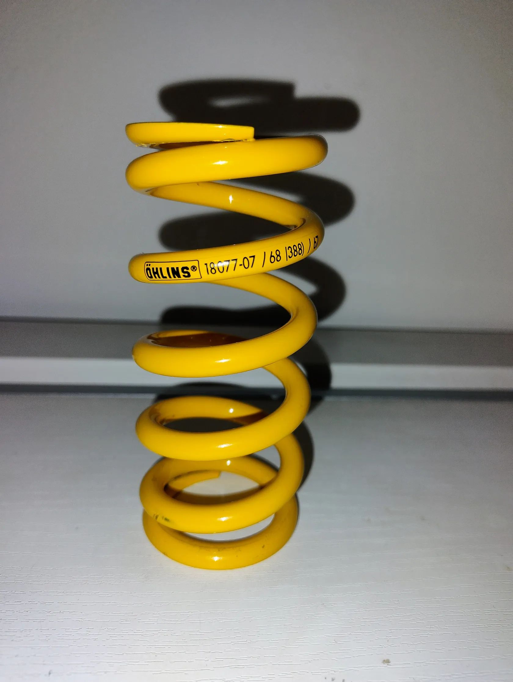 Ohlins pruzina za 1 500 Kč | Cyklobazar.cz
