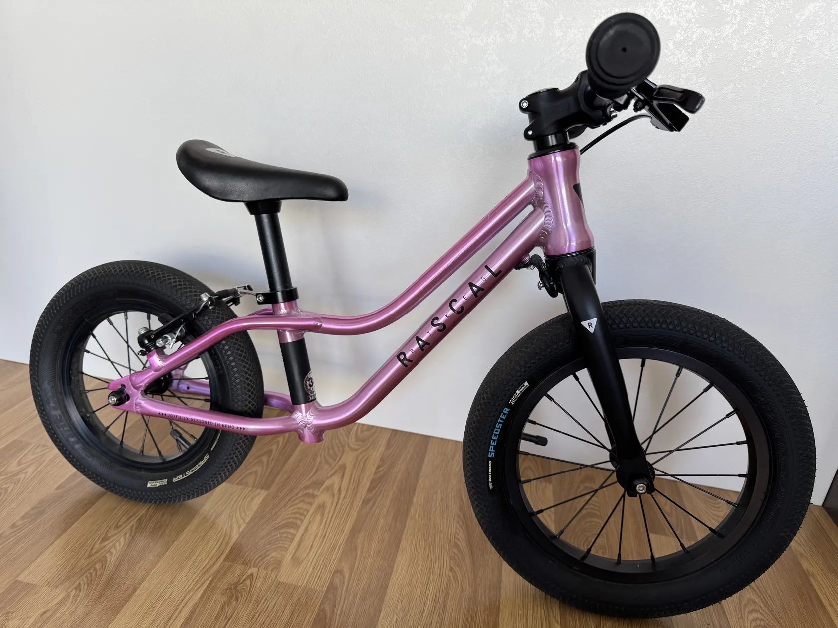 Rascal Punk dětské odrážedlo Raspberry za 3 900 Kč | Cyklobazar.cz