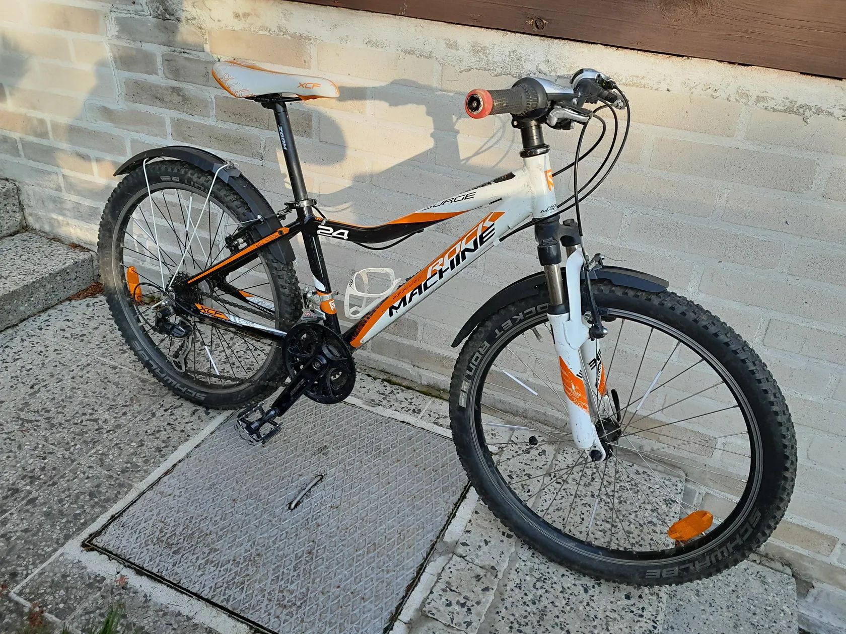 Rock Machine Surge 24'' za 4 400 Kč | Cyklobazar.cz