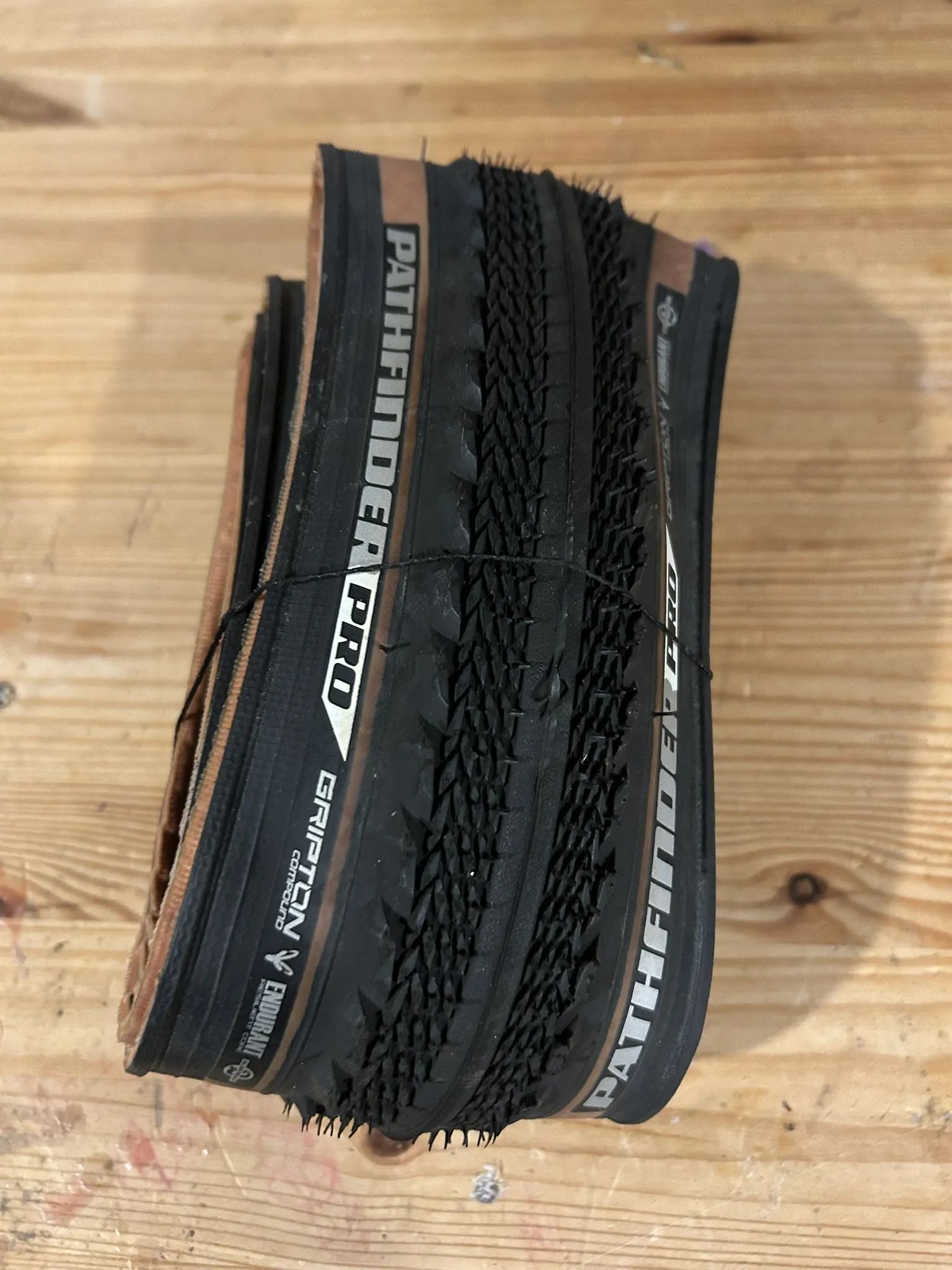 Specialized Pathfinder Skinwall 700×38 (nový) za 490 Kč | Cyklobazar.cz