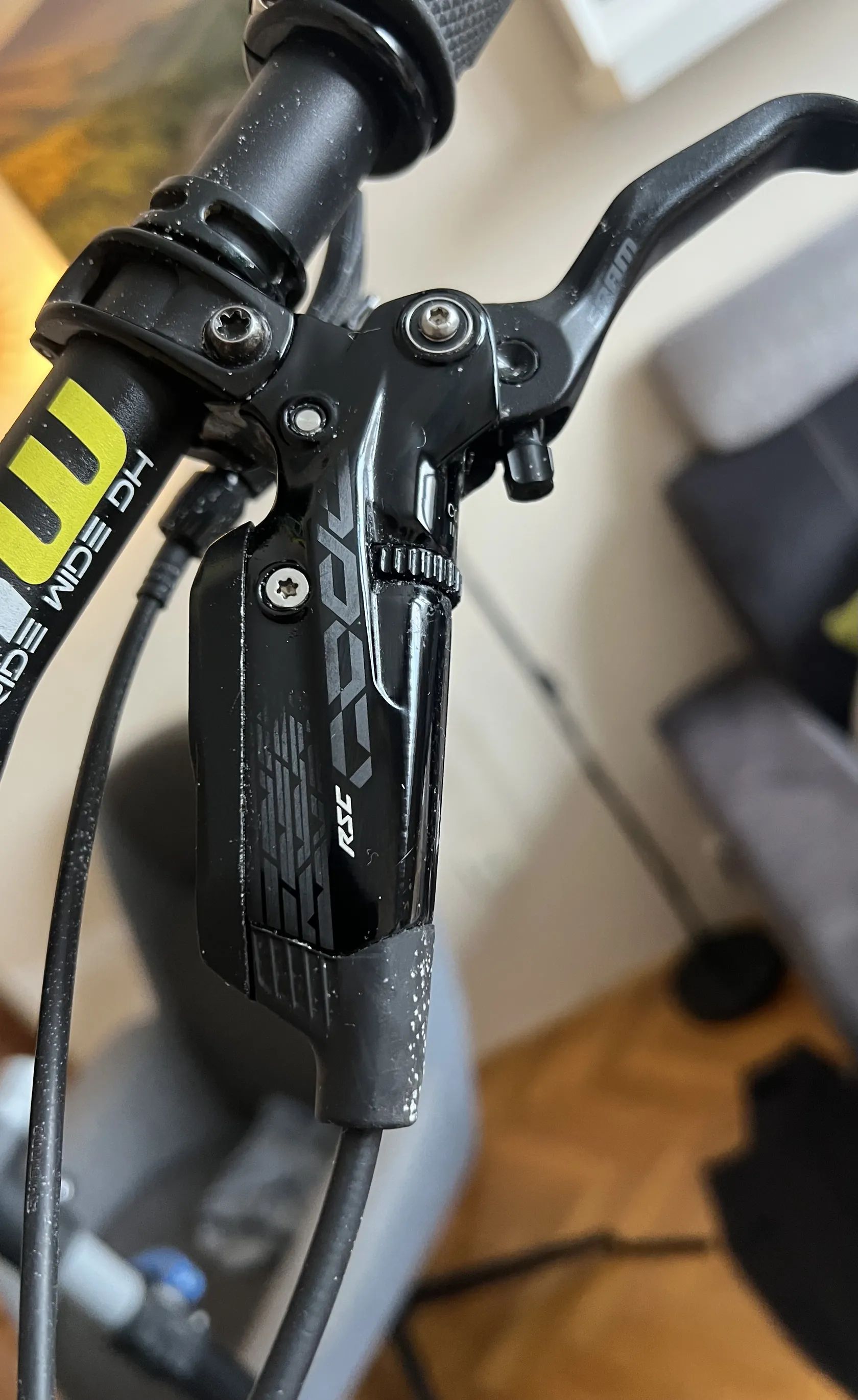 Brzdy sram code RSC za 4 000 Kč | Cyklobazar.cz
